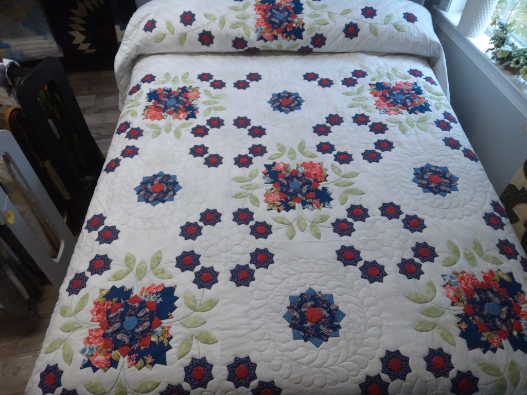 Harrison Rose Queen 165hr - Lantz Homestead