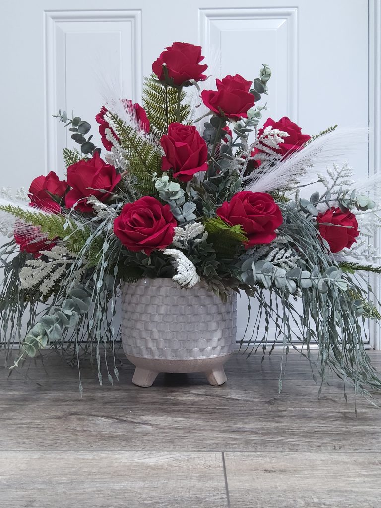 Red Roses Silk Floral F195 - Lantz Homestead