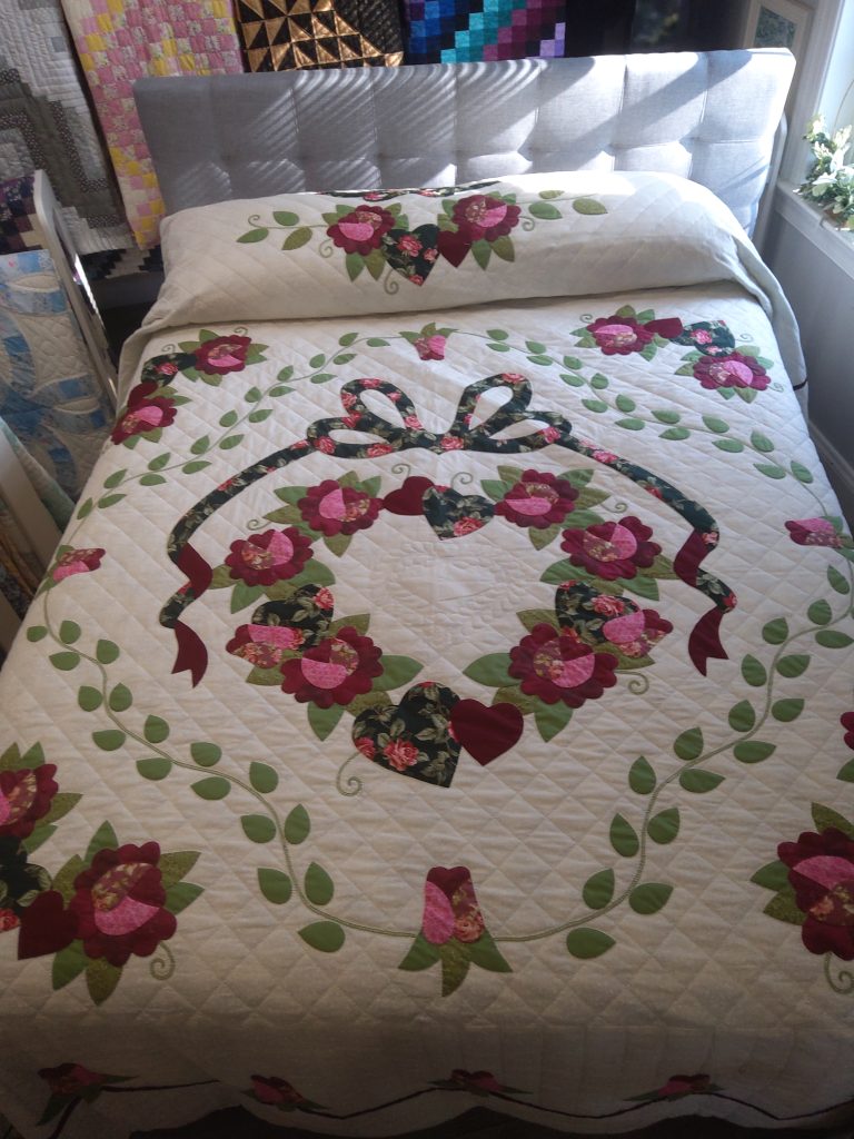 Country Rose Queen 102cr - Lantz Homestead